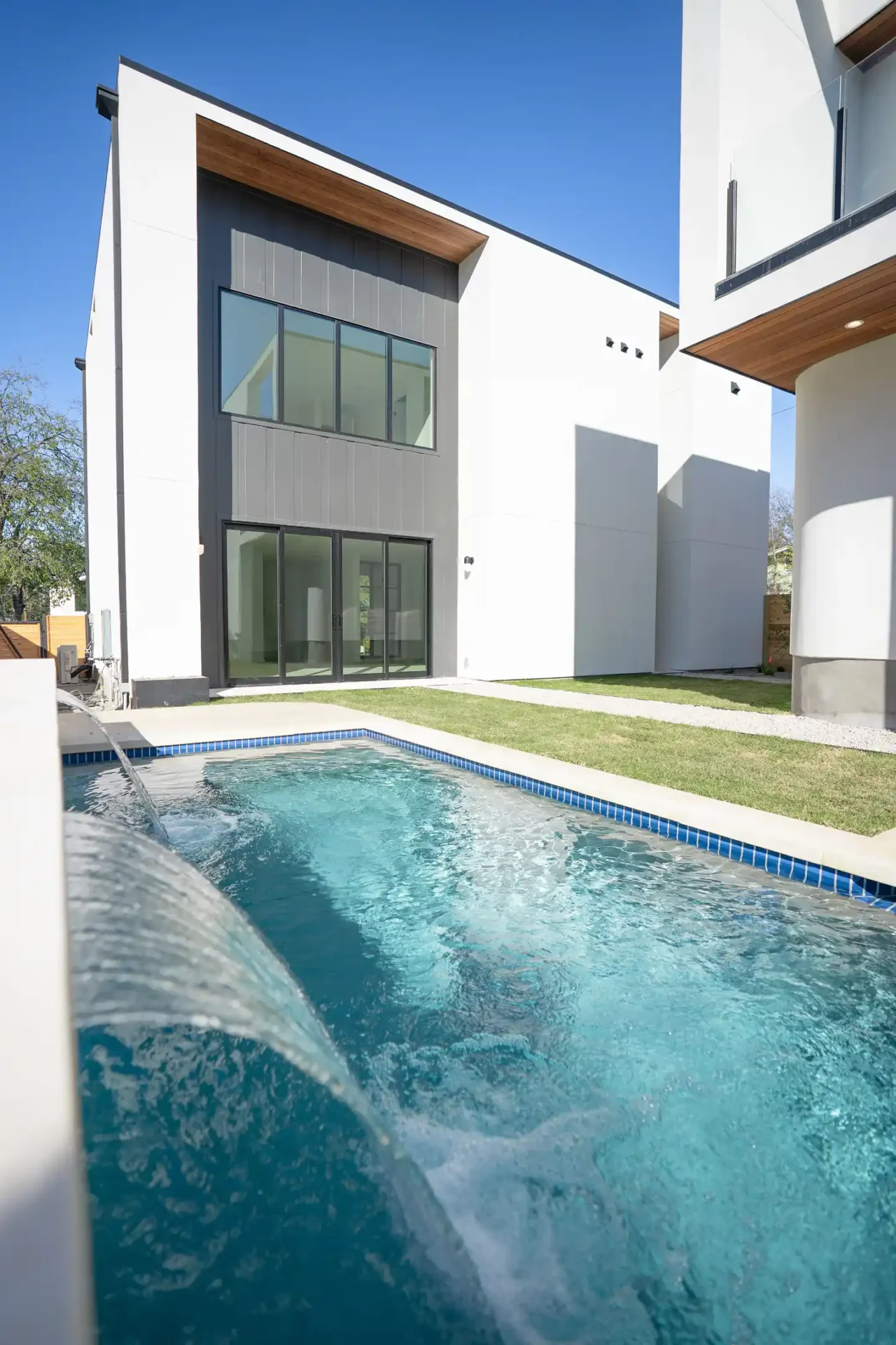 Locke Lane - Cutter's Landscaping